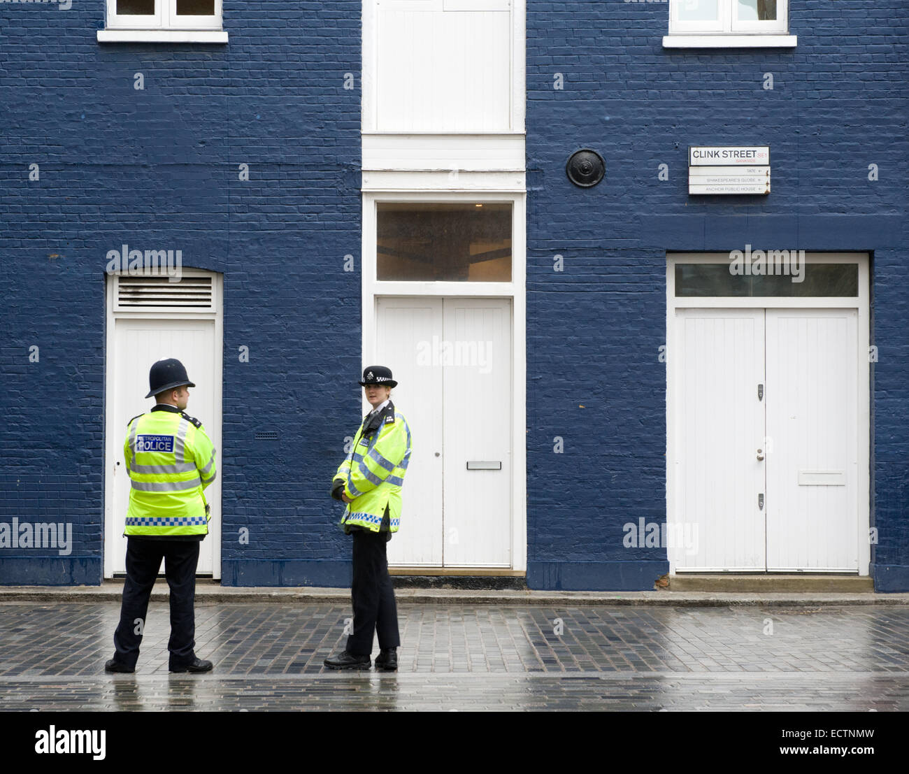 Policeman in high vis jacket hi-res stock photography and images - Alamy