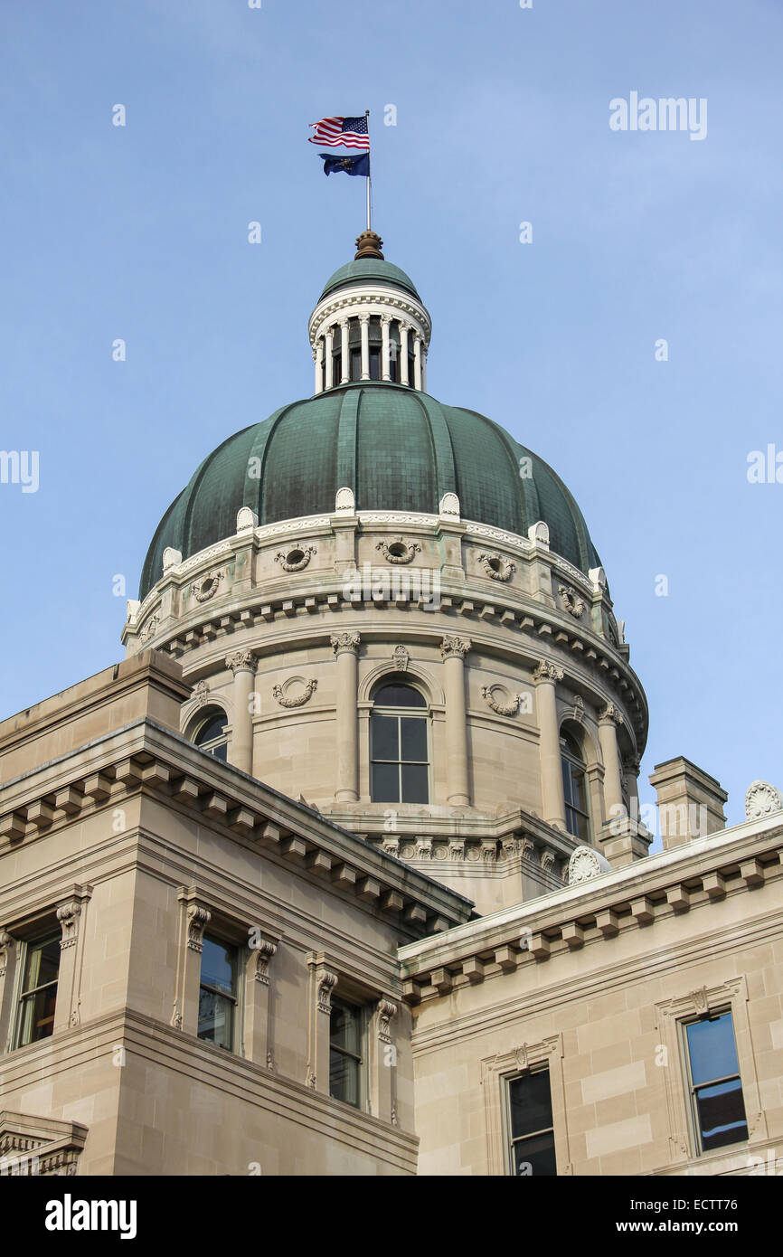 Indiana state capitol building in hi-res stock photography and images ...