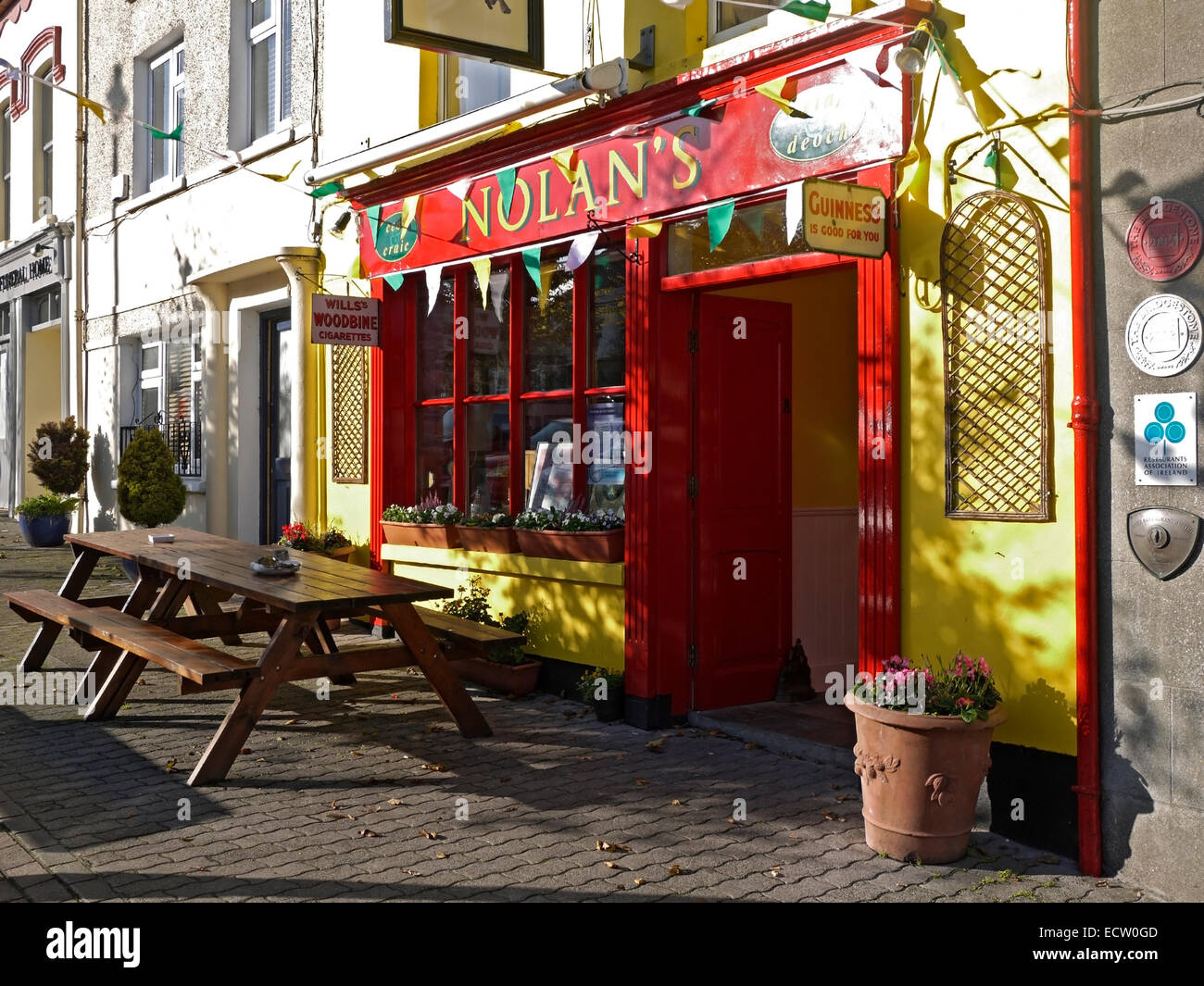 The nolans hi-res stock photography and images - Alamy