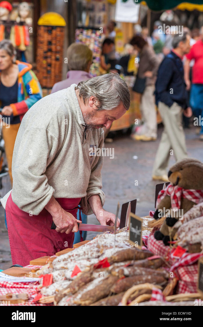 Male stallholder hi-res stock photography and images - Alamy
