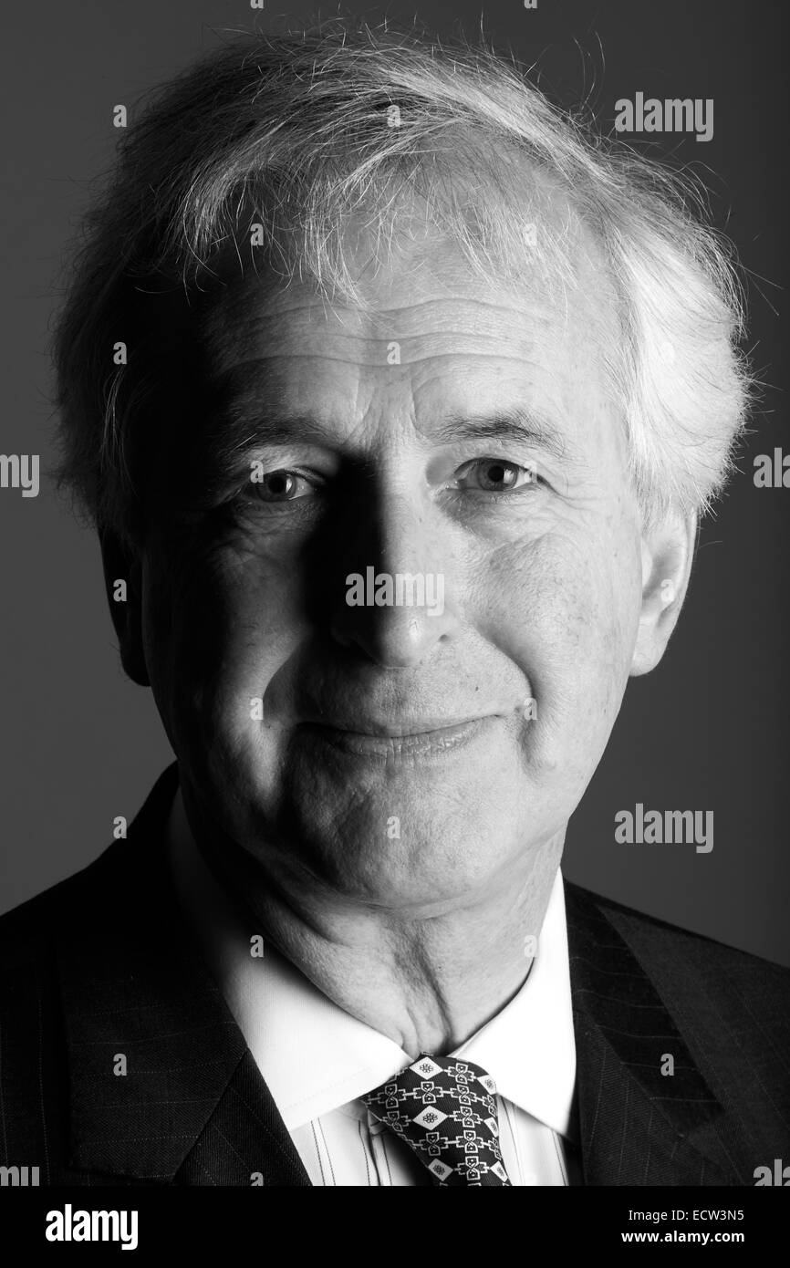 Hugo Vickers at the Oldie Literary Lunch 16-12-14 Stock Photo - Alamy