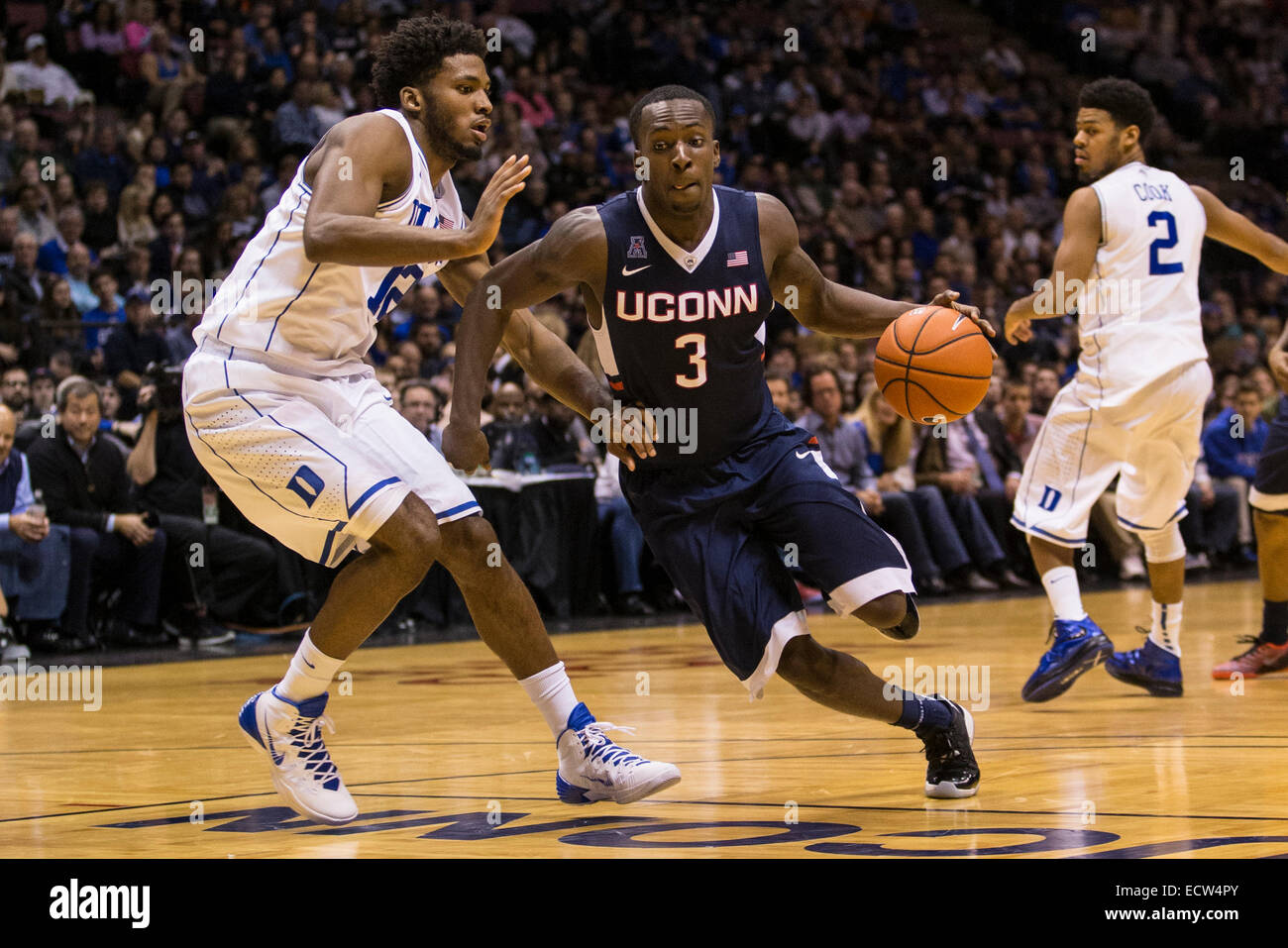 December 18, 2014: Connecticut Huskies guard Terrence Samuel (3) drives ...