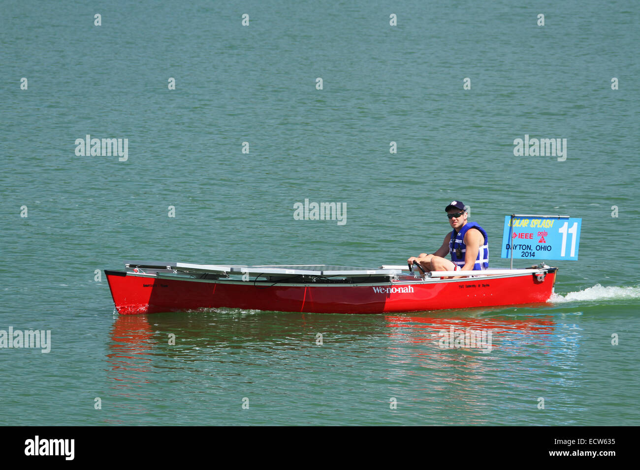 Boat 11 from the University of Dayton. Solar Cell Powered Boat. At the ...