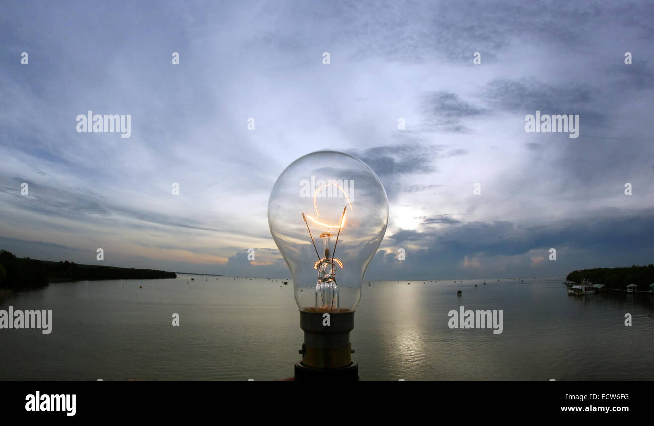 Very bright lightbulb hi-res stock photography and images - Alamy