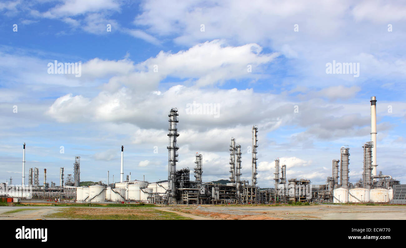 Oil refinery at day time Stock Photo - Alamy
