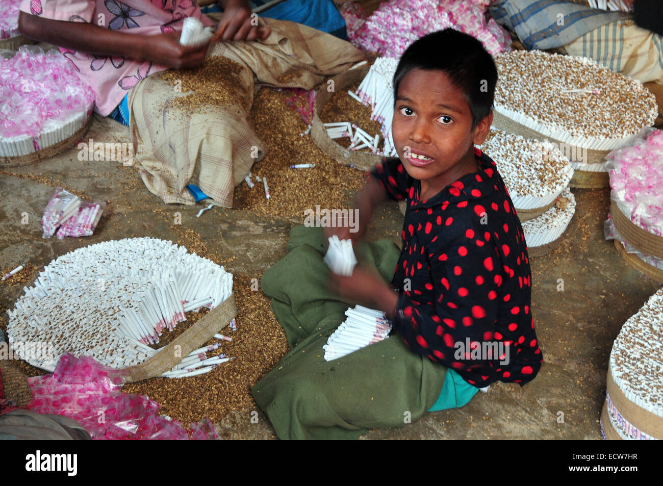 Bidi leaf hi-res stock photography and images - Alamy