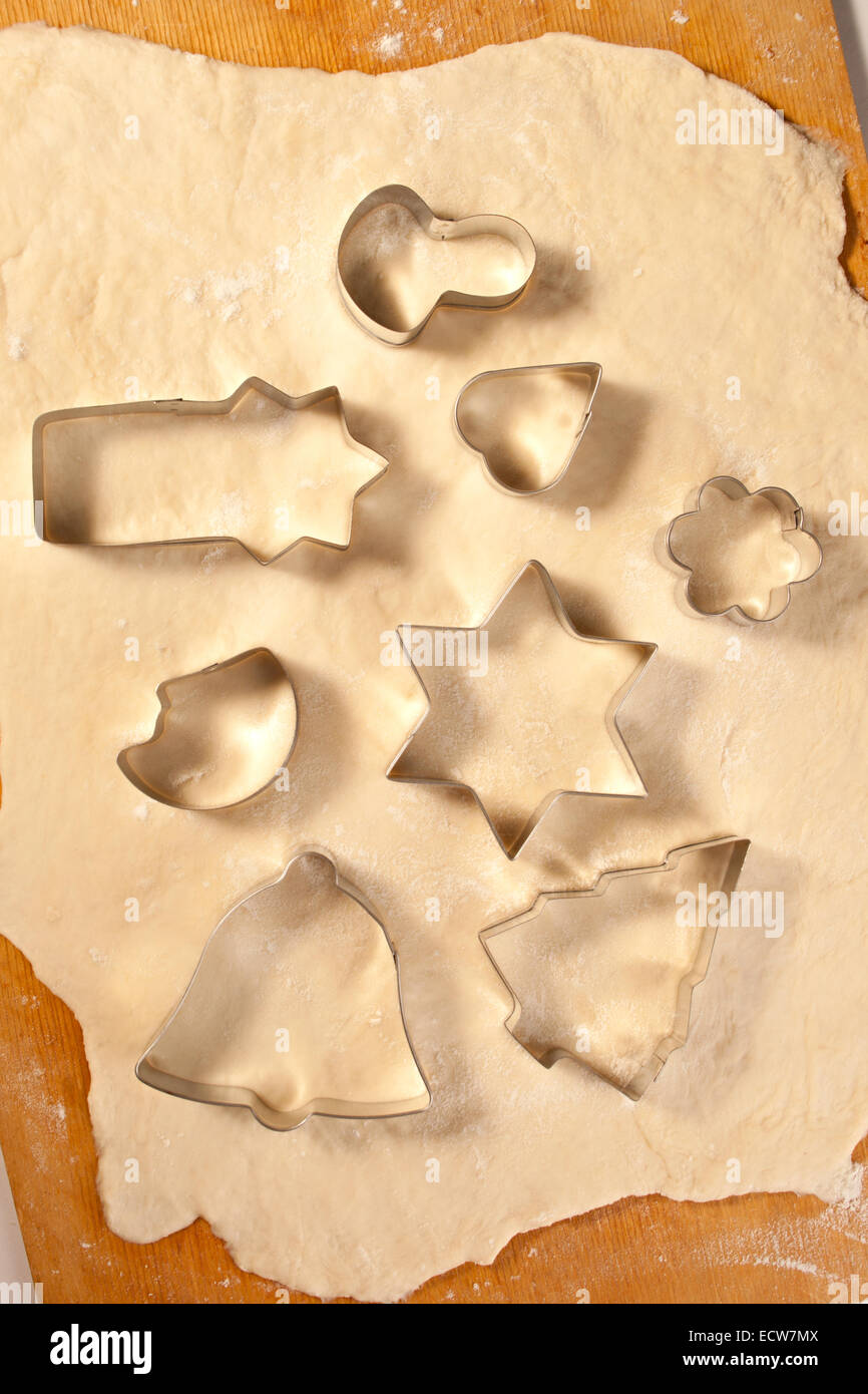 Dough and cookie forms Stock Photo - Alamy
