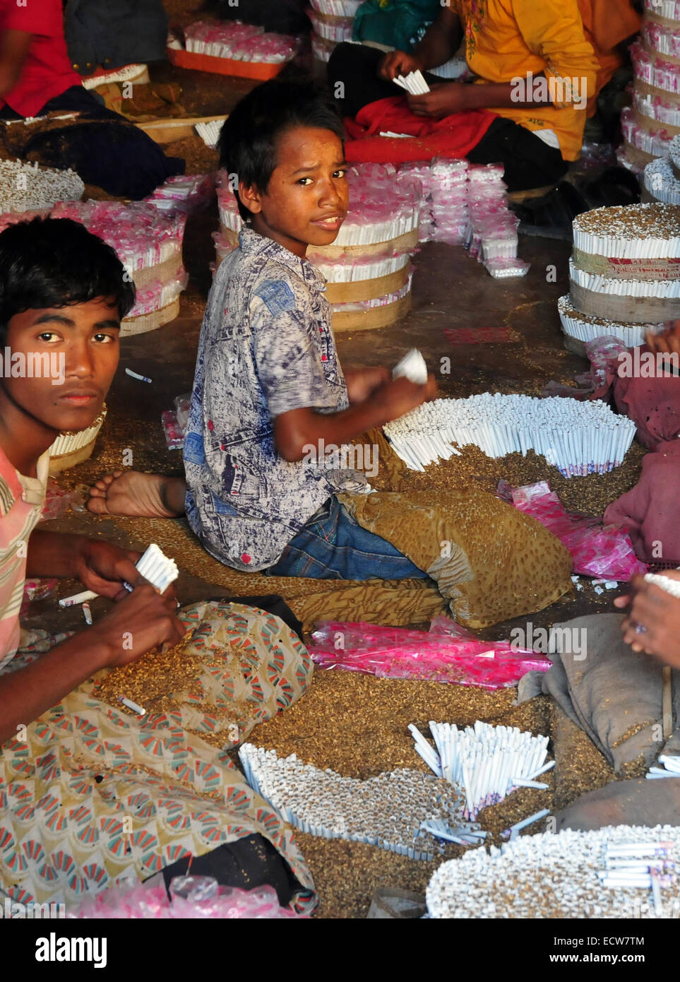 Bidi Leaf Stock Photos & Bidi Leaf Stock Images - Alamy