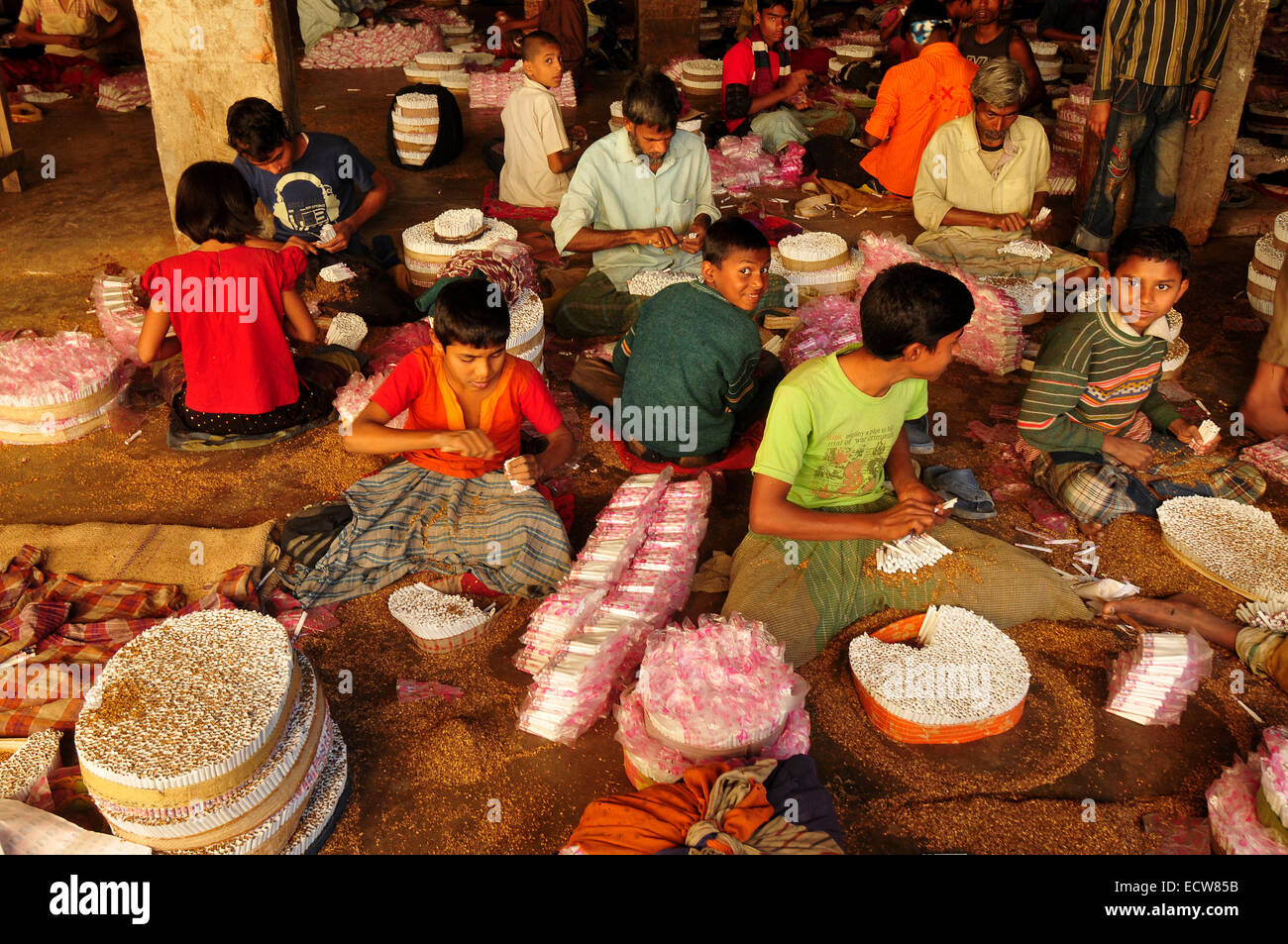 Bidi factory hi-res stock photography and images - Alamy
