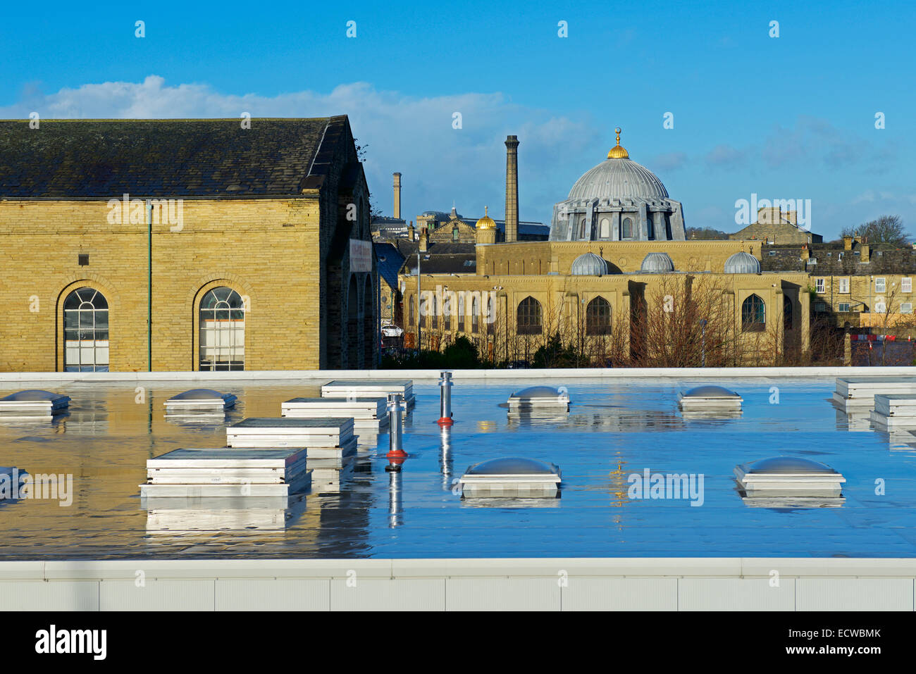 Muslim islamic england bradford hi-res stock photography and images - Alamy
