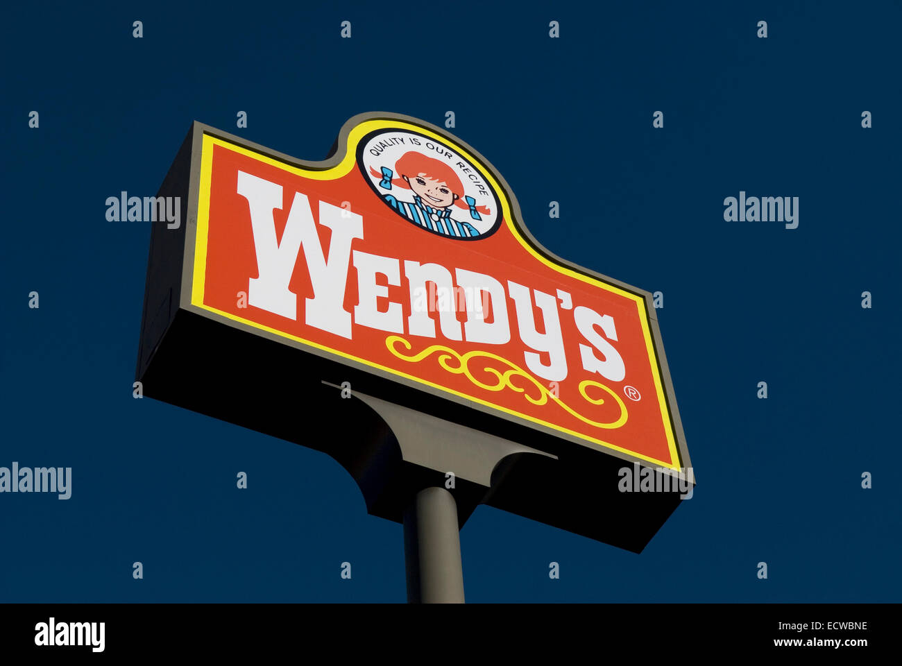 Wendys sign hi-res stock photography and images - Alamy