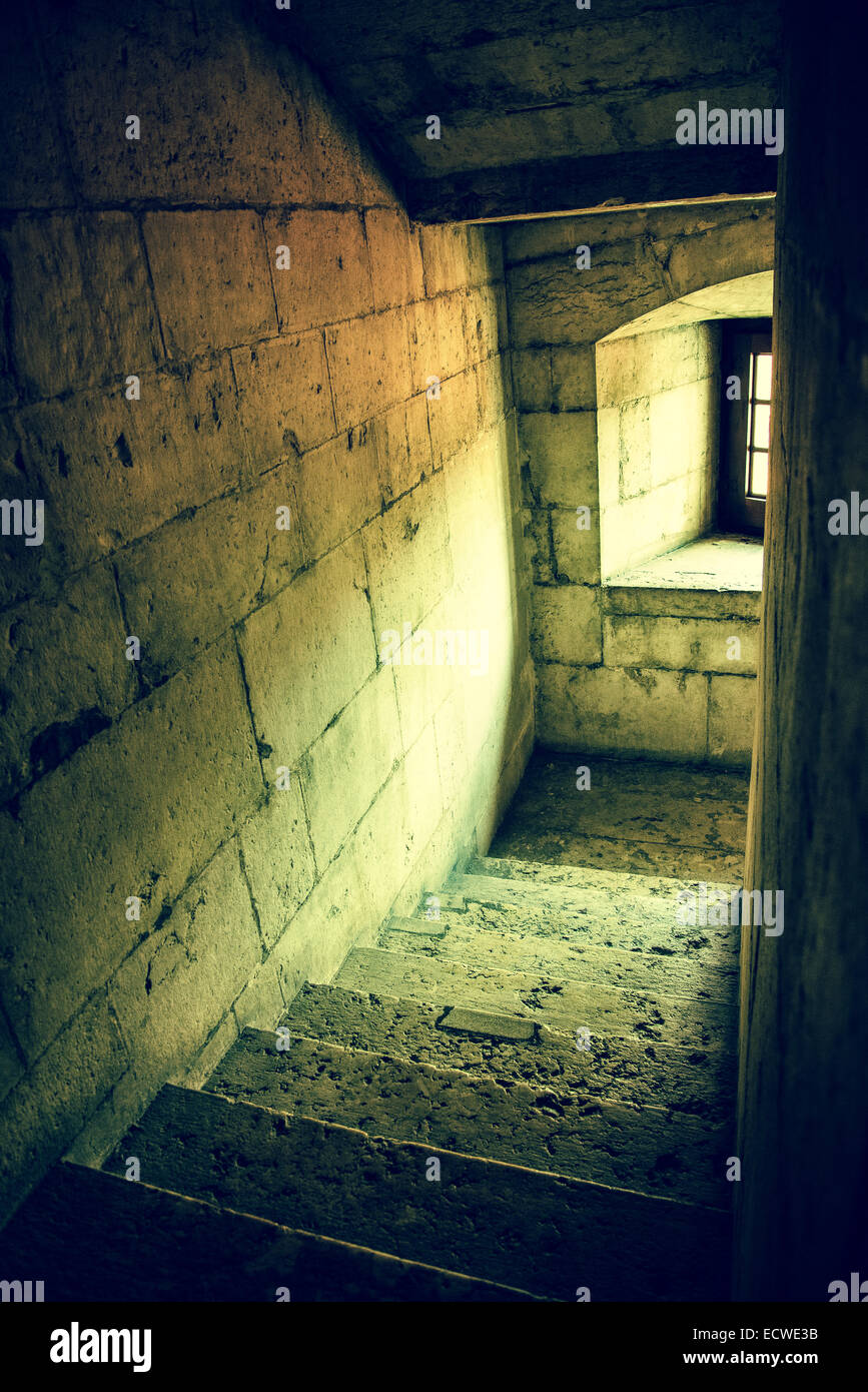 Descending steps stairs staircase hi-res stock photography and images ...