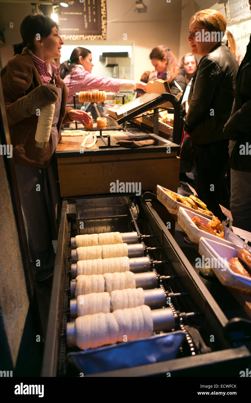 Prague people group hi-res stock photography and images - Alamy