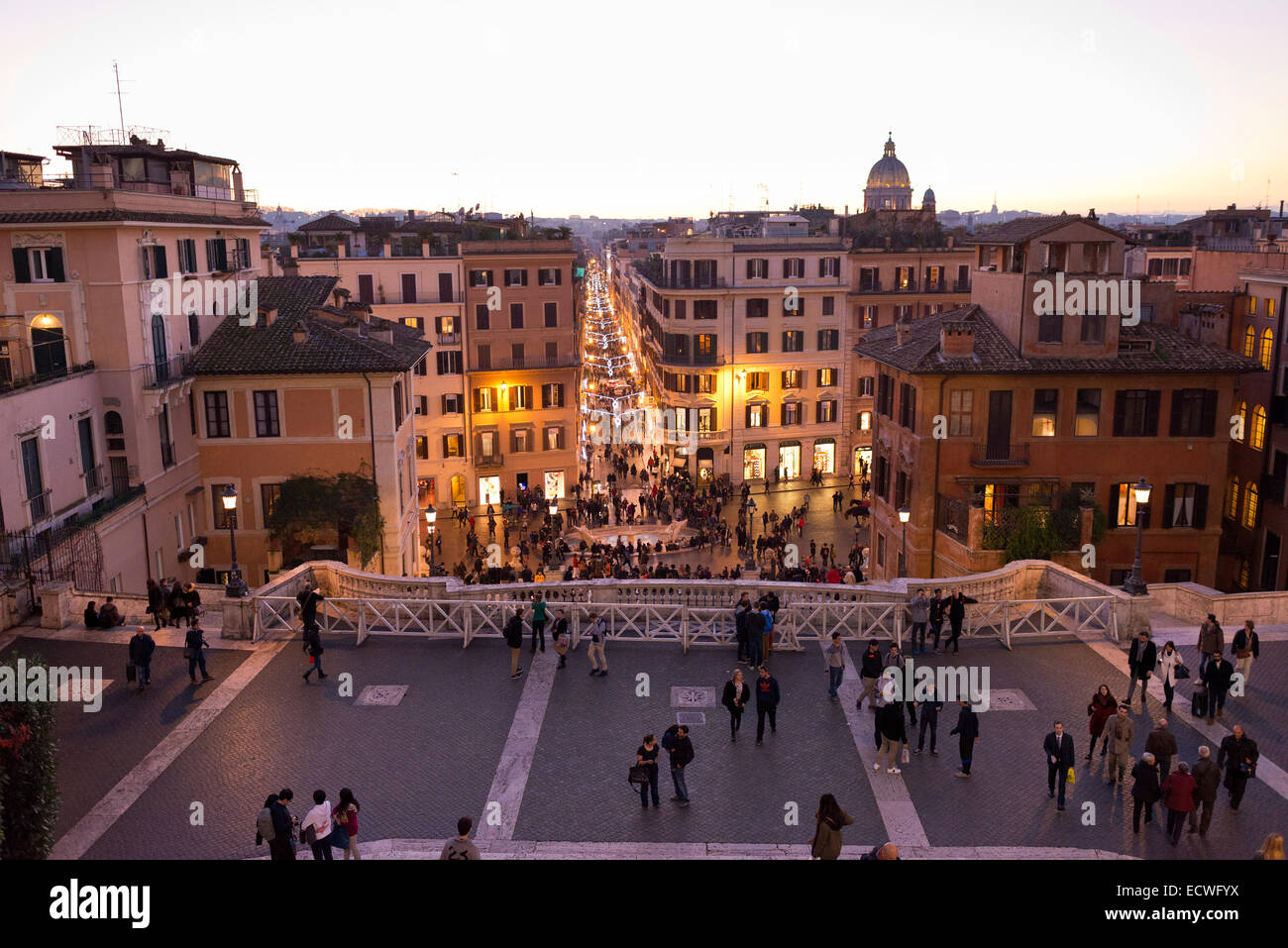 Piazza di roma High Resolution Stock Photography and Images - Alamy