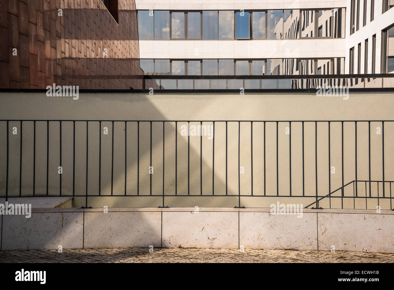 Surface of a modern building hi-res stock photography and images - Alamy