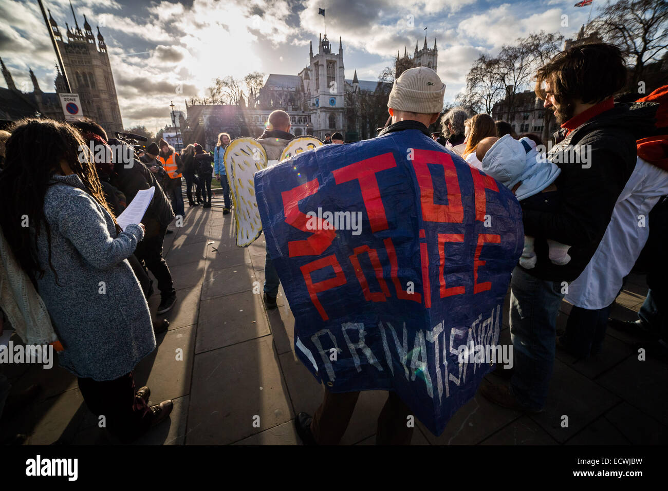 Parliament square london people hi-res stock photography and images - Alamy