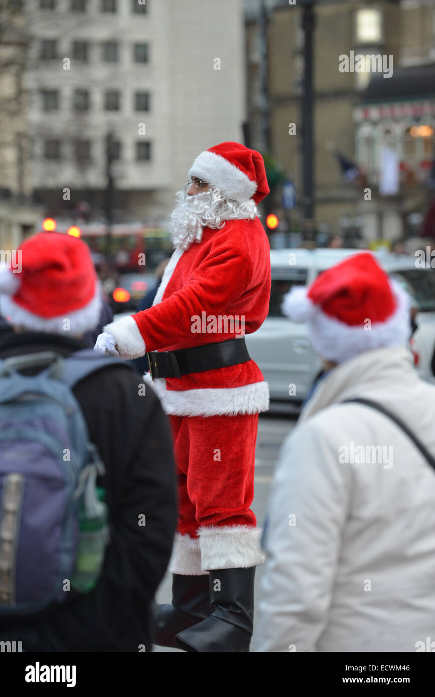 Defy gravity hi-res stock photography and images - Alamy