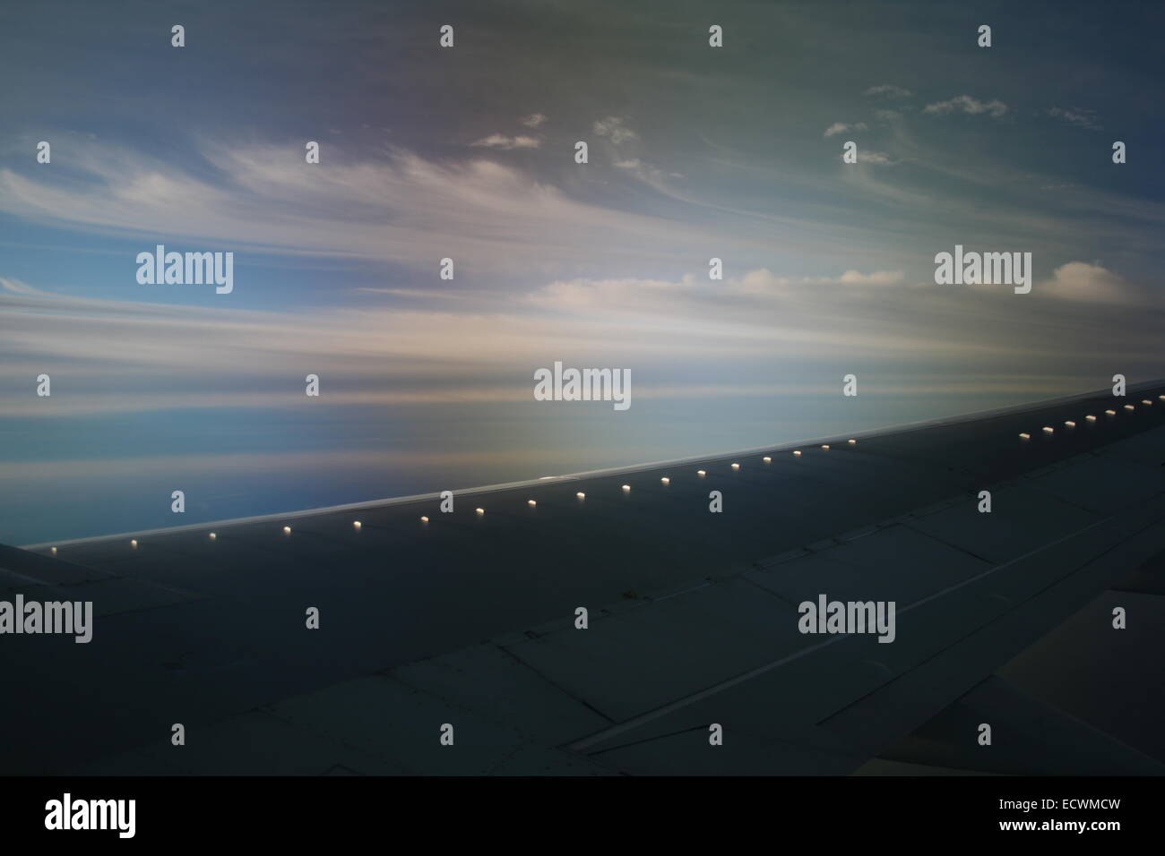 Halo light hi-res stock photography and images - Alamy