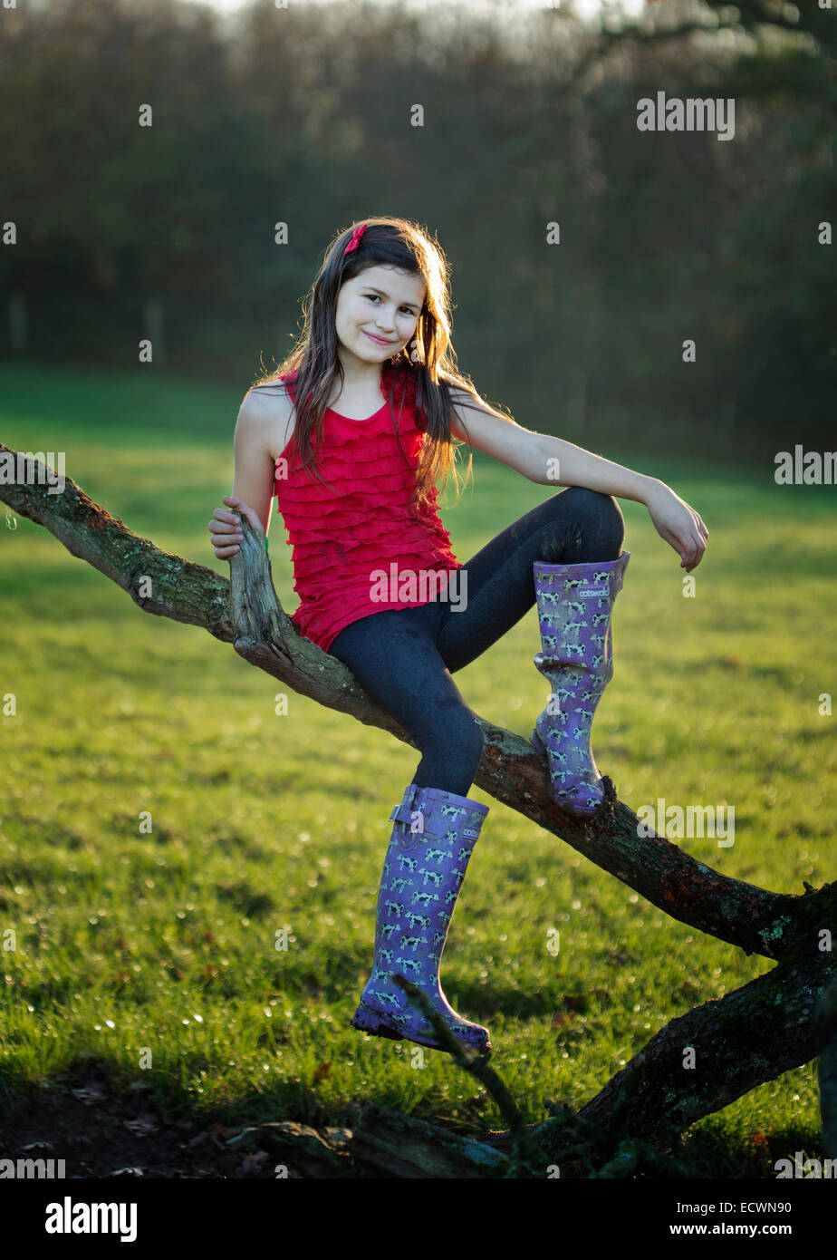 Farm Girl out in the fields Stock Photo - Alamy