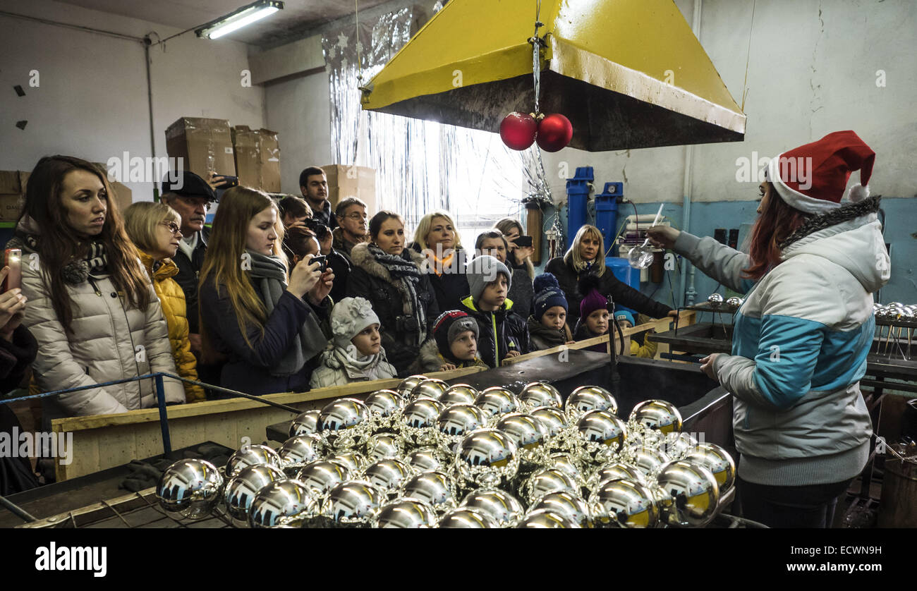 Soviet factory worker hi-res stock photography and images - Alamy