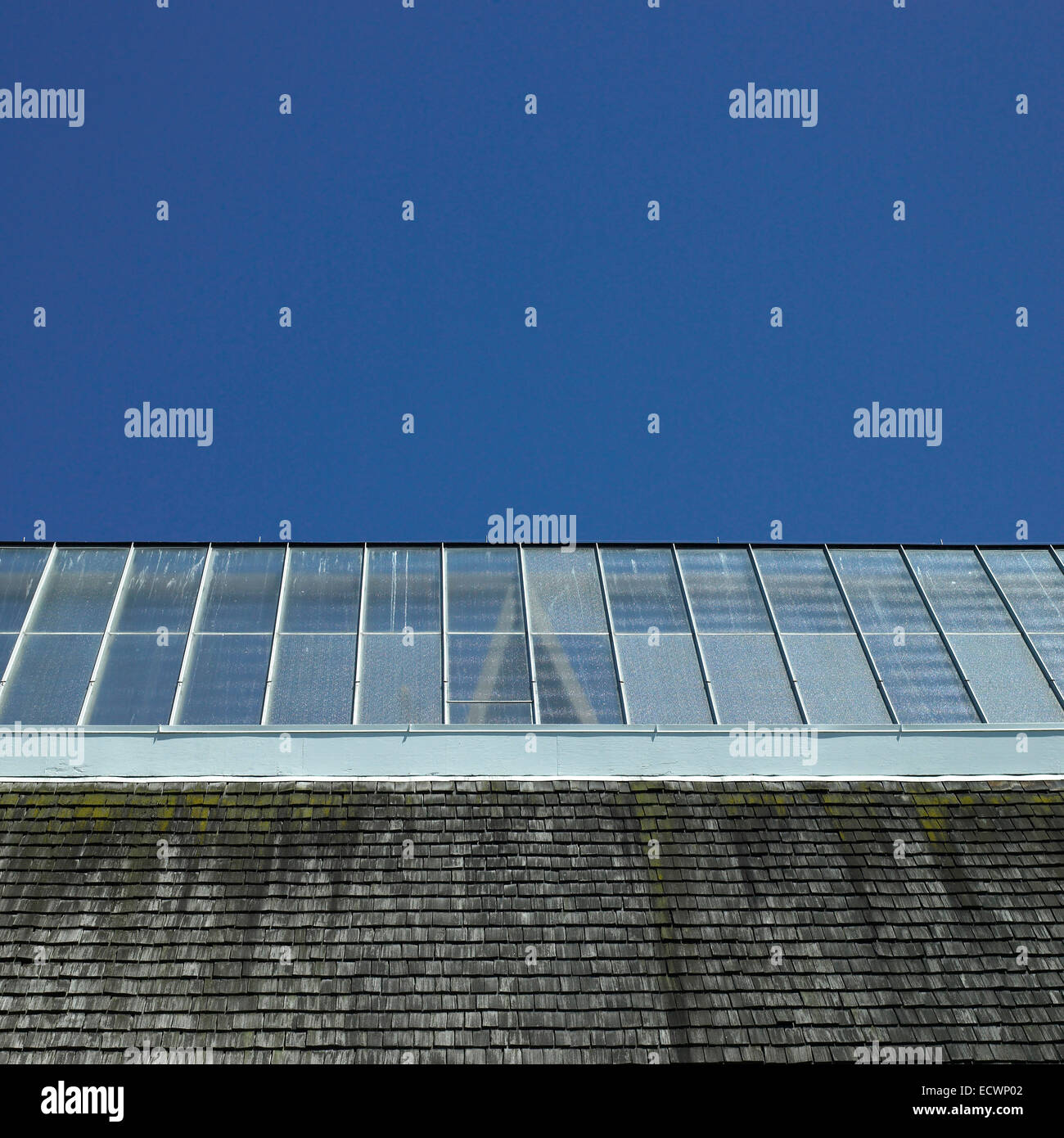 Flat edge shingles hi-res stock photography and images - Alamy