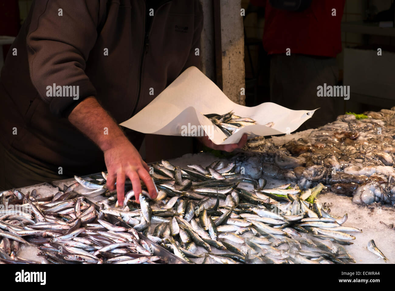 the outdoor fish market in Venice Stock Photo - Alamy
