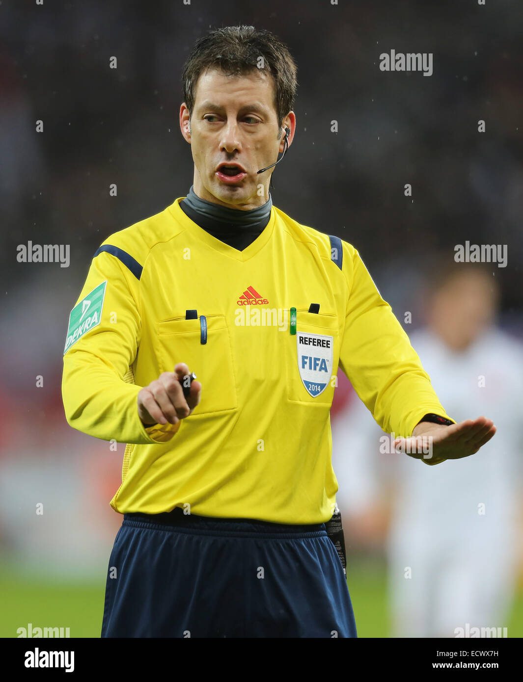 Sports soccer hi-res stock photography and images - Alamy