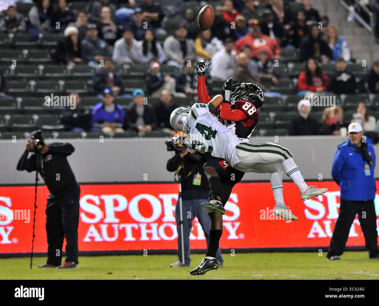 Carson, CA. 20th Dec, 2014. Centennial Huskies wide receiver Javon ...