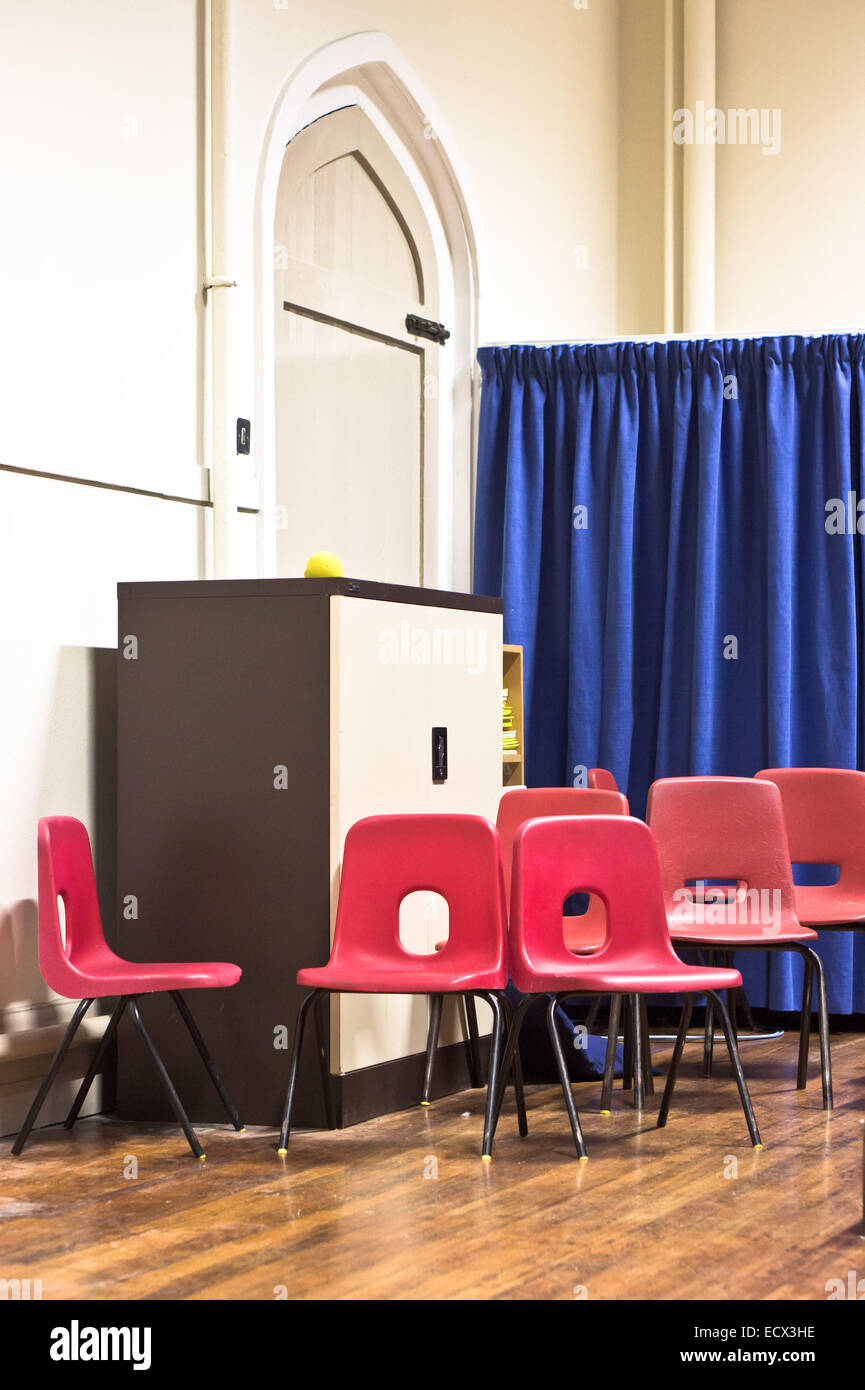 School Chairs High Resolution Stock Photography and Images - Alamy