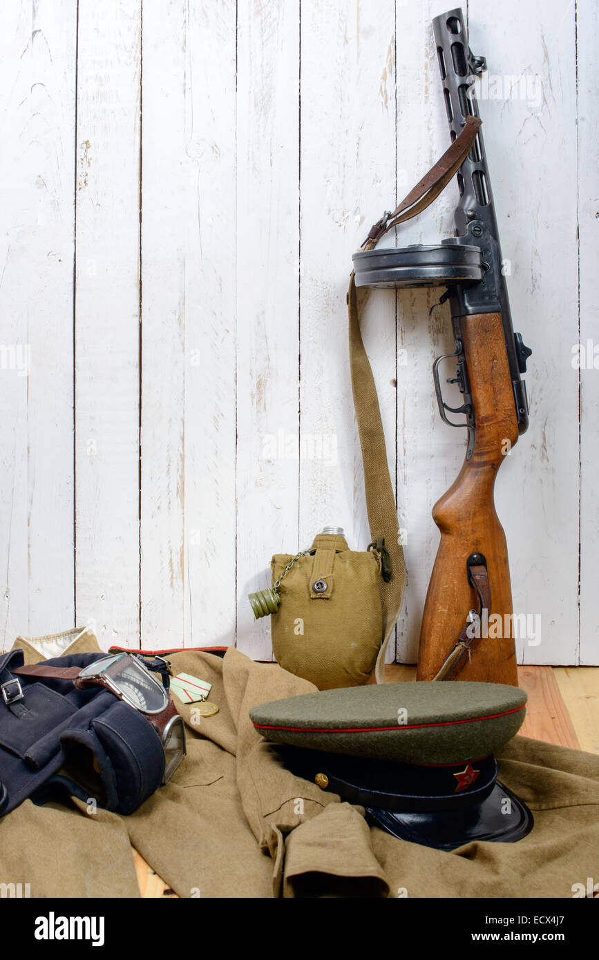 equipment of the Soviet soldier during World War II Stock Photo - Alamy