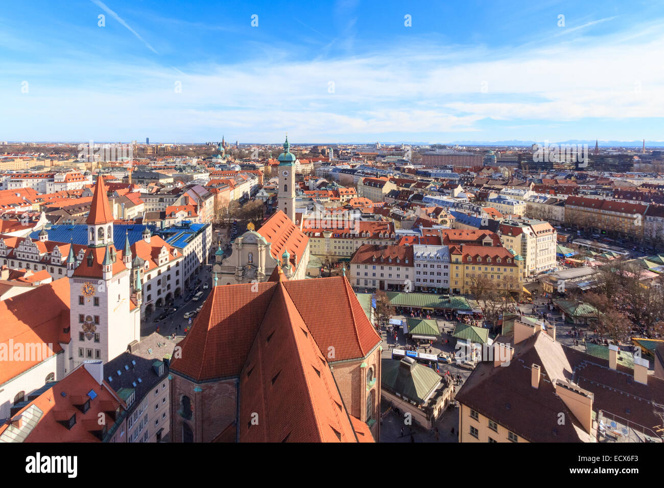 Cityscape view from above church hi-res stock photography and images ...