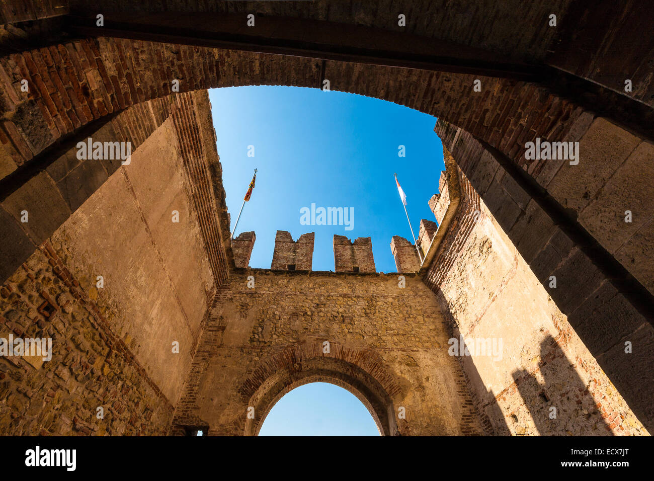 Soave verona gate hi-res stock photography and images - Alamy