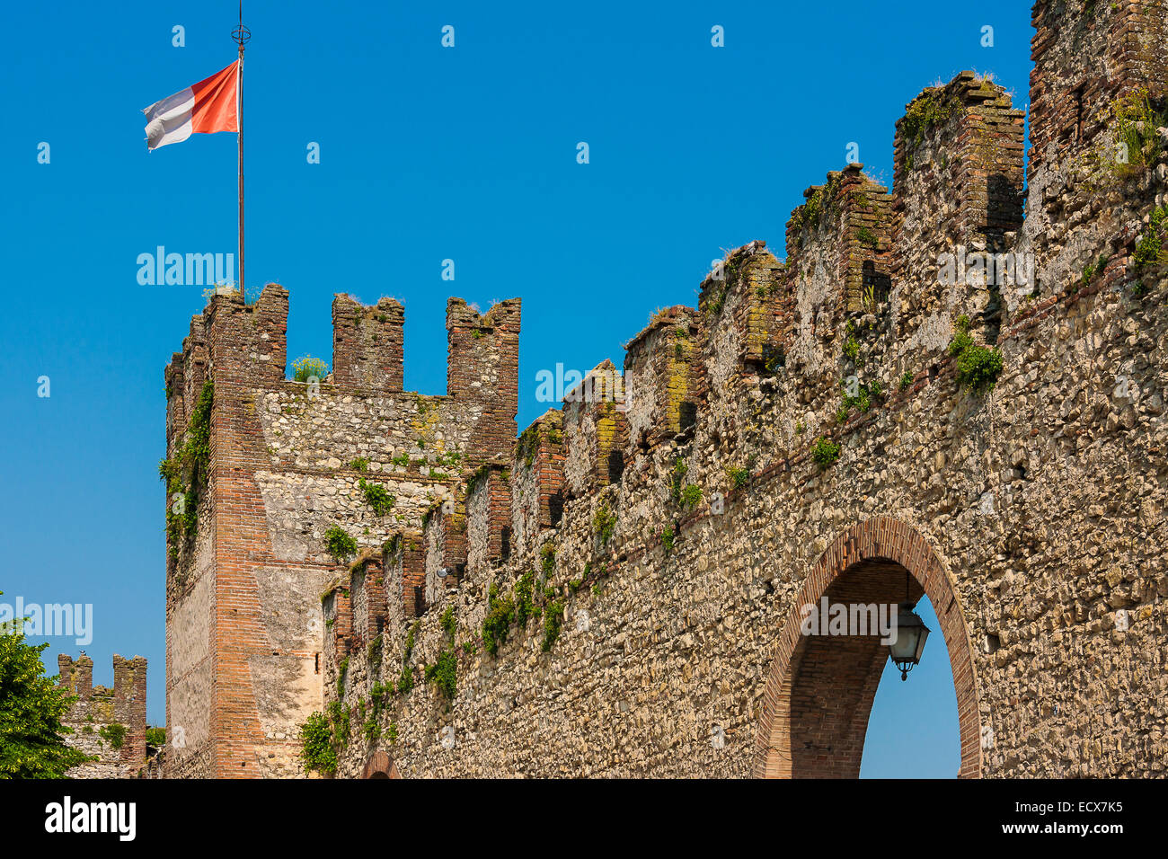 Soave old town hi-res stock photography and images - Alamy