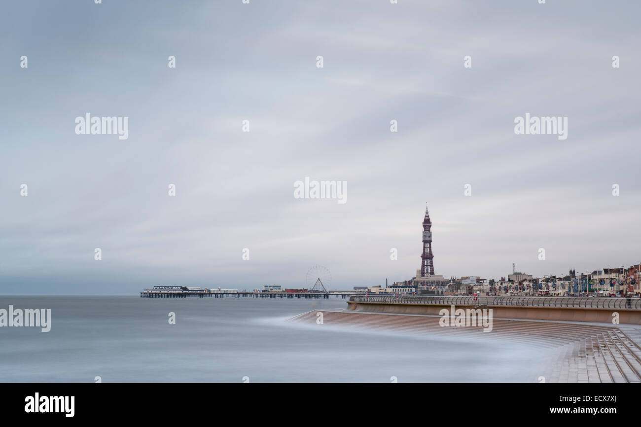 Blackpool tower top view hi-res stock photography and images - Alamy
