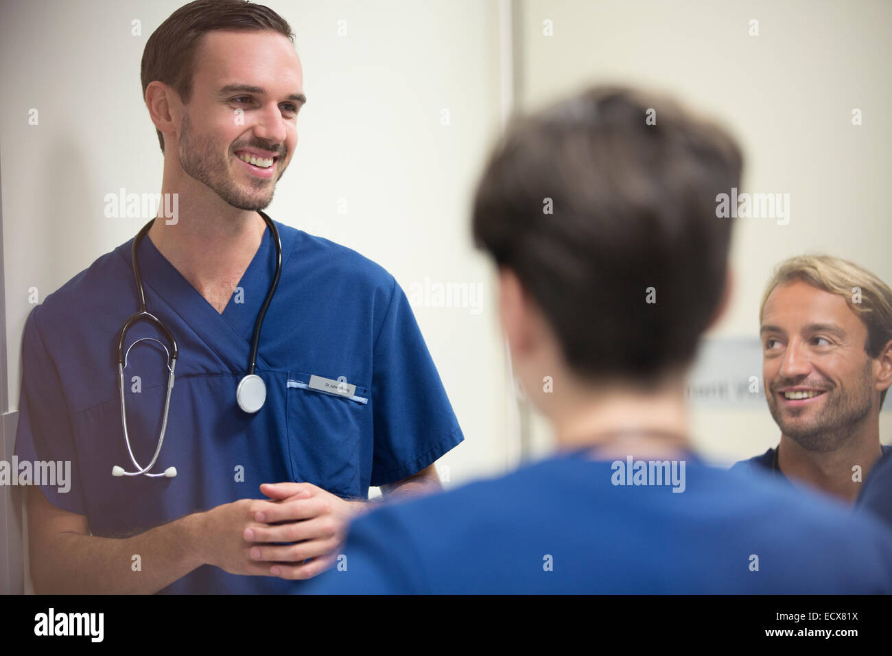 Happy hospital ward hi-res stock photography and images - Alamy