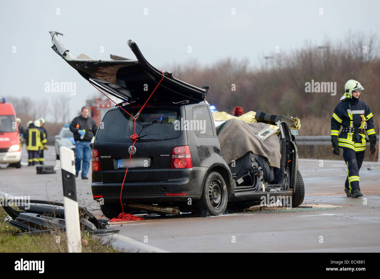 Allstedt, Germany. 21st Dec, 2014. The site of a car accident is ...