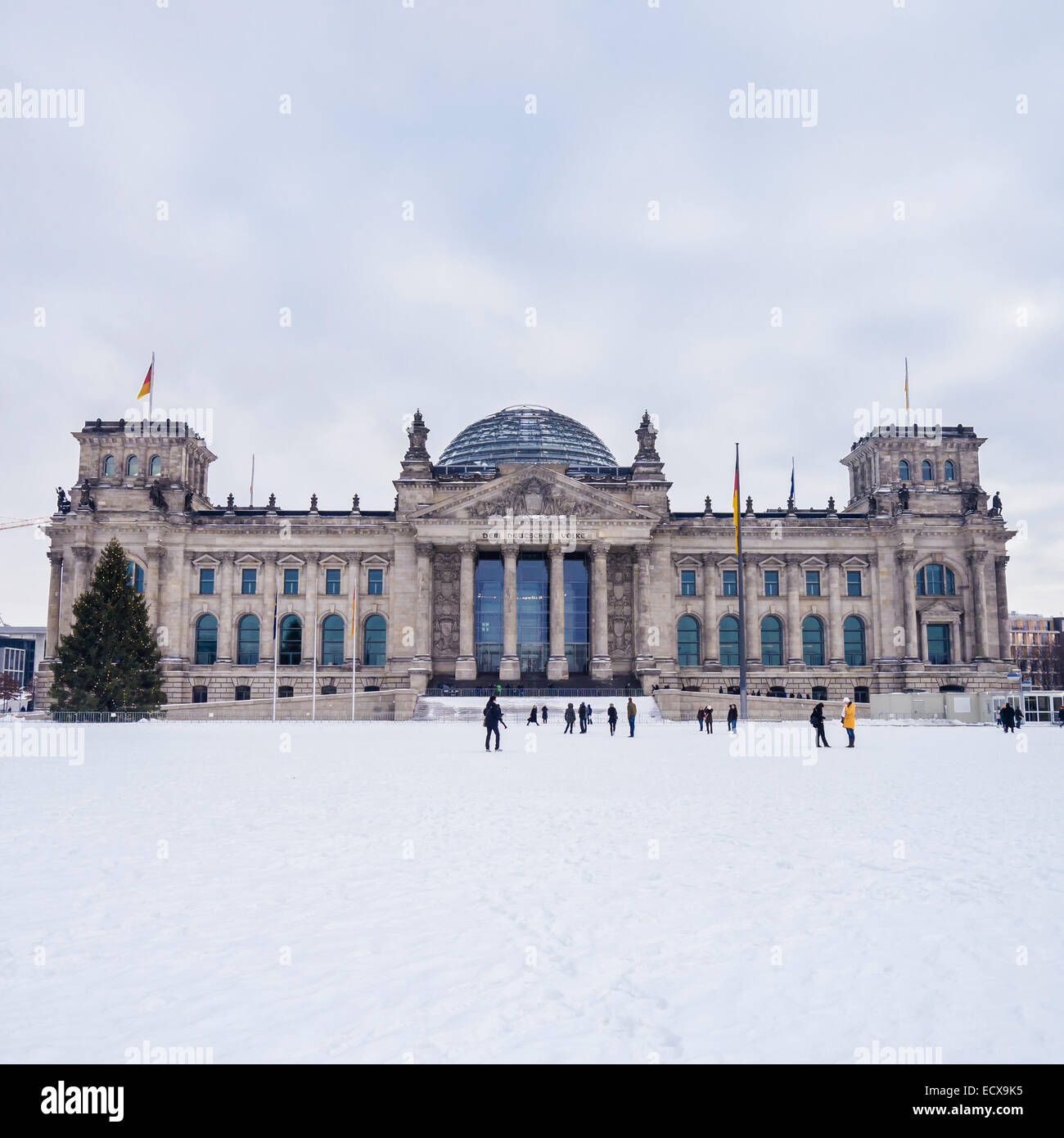 German parliament in winter hi-res stock photography and images - Alamy