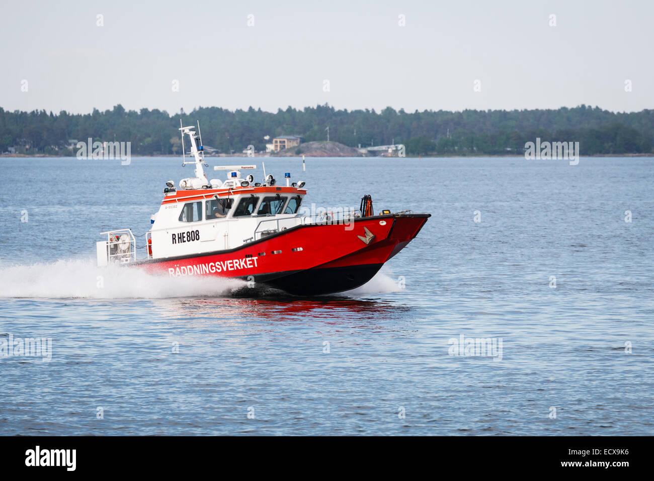 Marine fire boat hi-res stock photography and images - Alamy