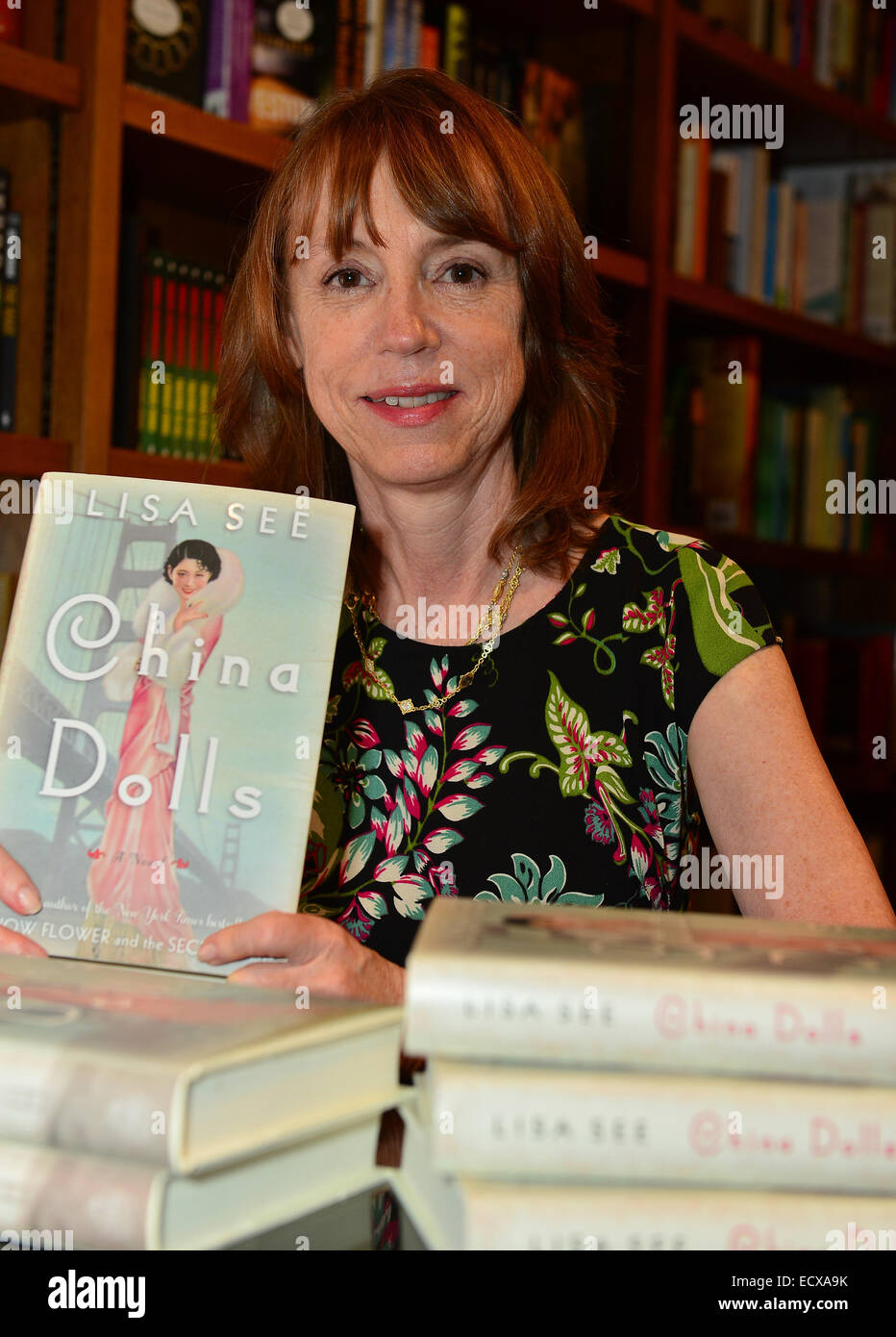 Lisa Lee signs copies of her book 'China Dolls' at Books and Books ...