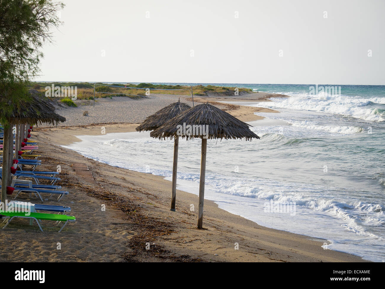 Empty beach setting in Greece Stock Photo - Alamy
