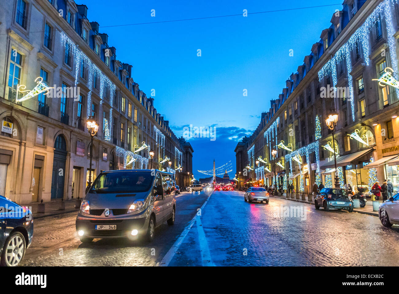 Paris, France, Traffic Outside Christmas Decorations, Street Scenes ...