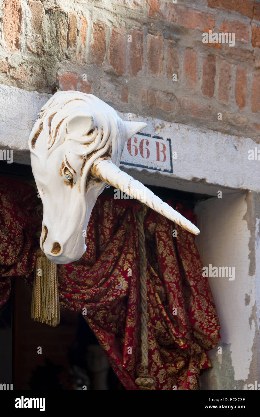 Venetian carnival masks shop Stock Photo - Alamy