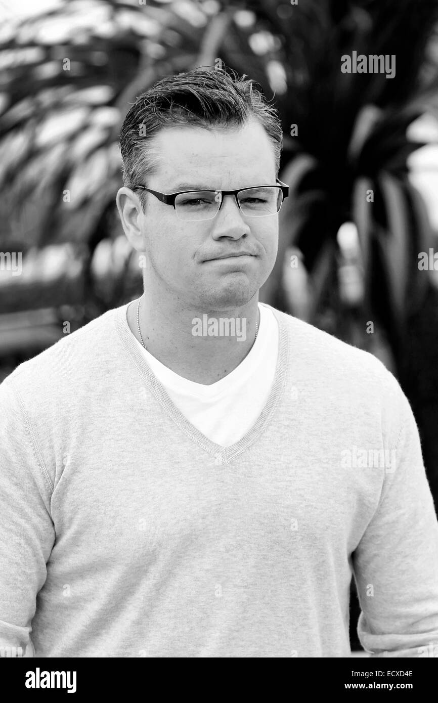 CANNES, FRANCE - MAY 21: Actor Matt Damon attend the 'Behind The ...