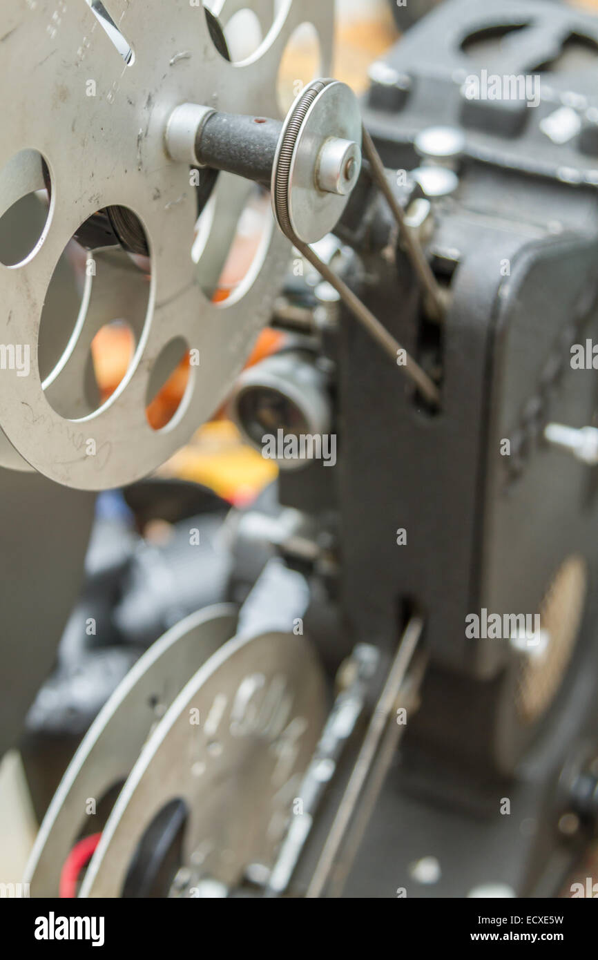 Vintage film editing and cutting machine Stock Photo - Alamy