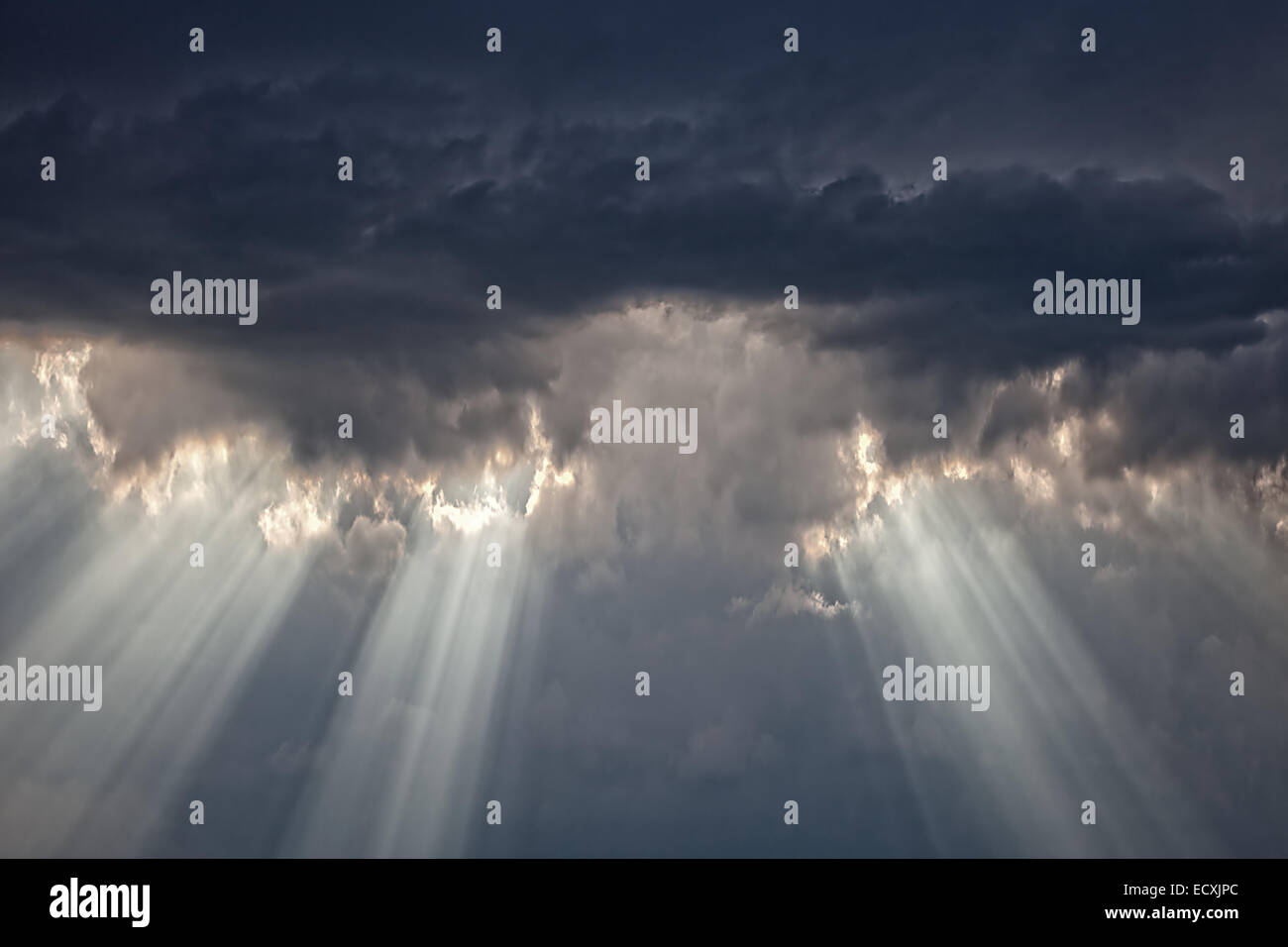 Dark ominous grey storm clouds - dramatic sky Stock Photo - Alamy