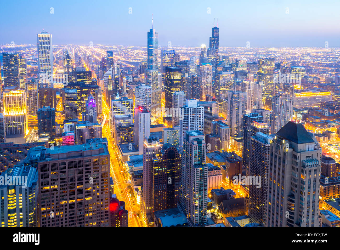 Aerial view chicago waterfront willis hi-res stock photography and ...