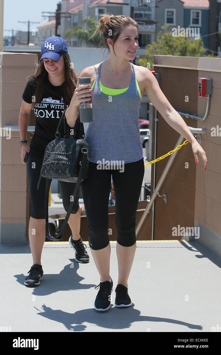 Sophia Bush, looking very buff, arrives at the Gym in West Hollywood ...