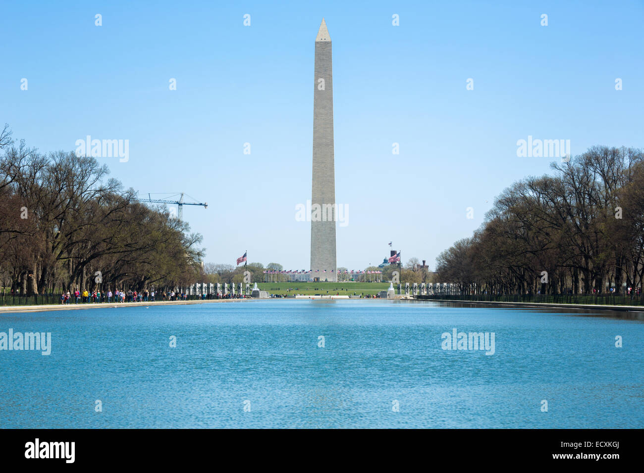 Reflection of Washington Monument in new reflecting pool from Lincoln ...