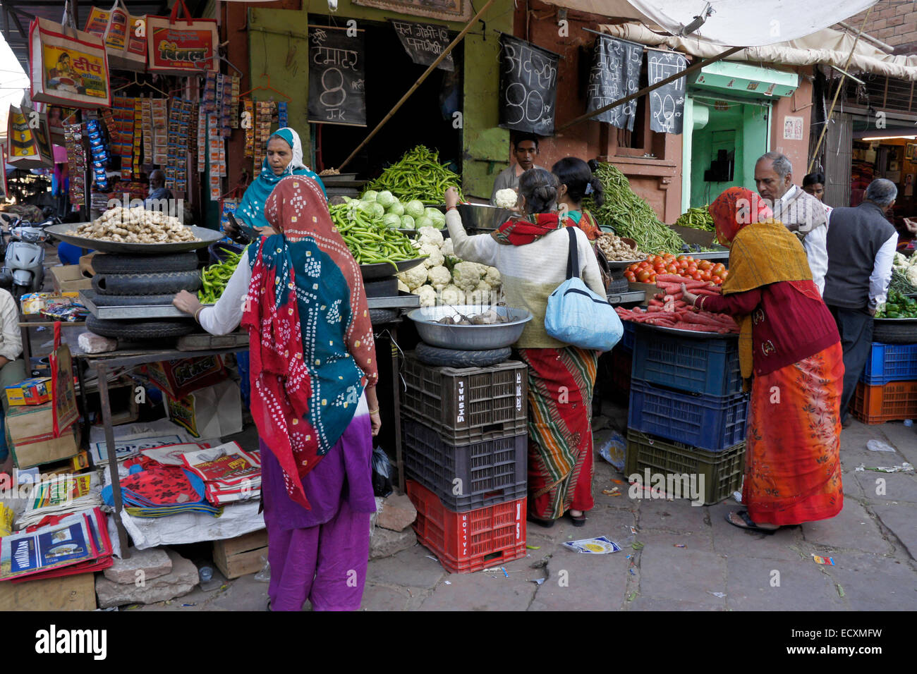 Produce for sale in Sardar Bazaar, Jodhpur, Rajasthan, India Stock ...