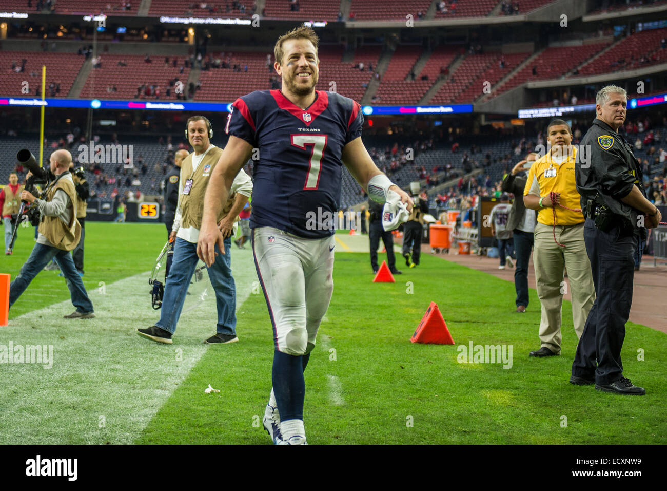 Houston, Texas, USA. 21st Dec, 2014. Houston Texans quarterback Case ...